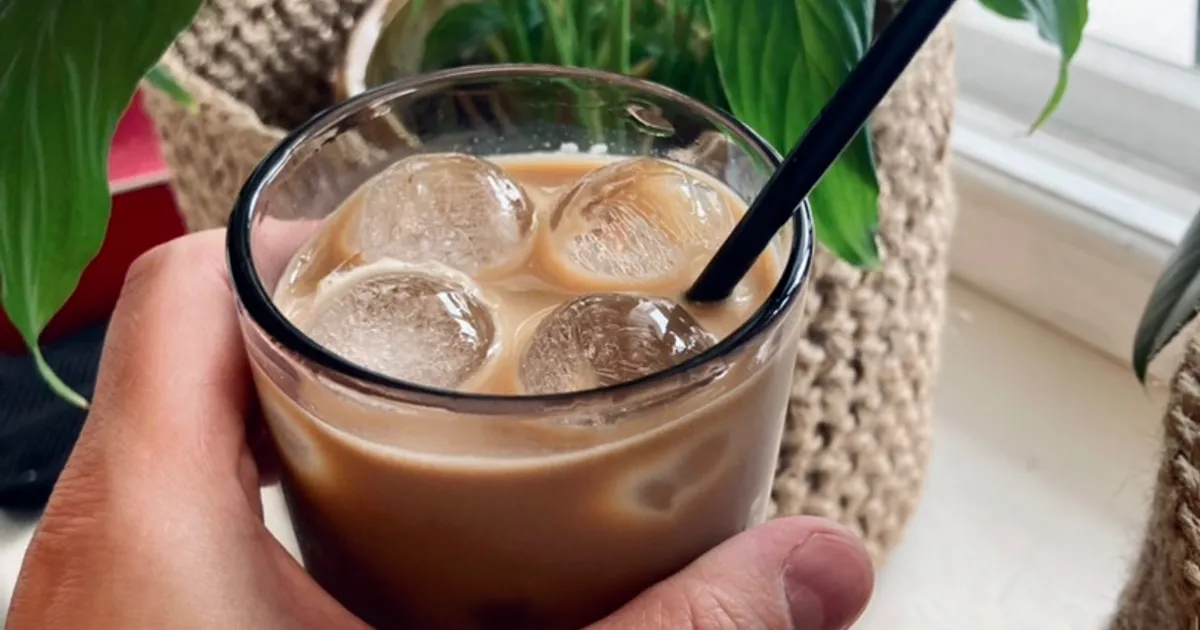 «Кофе по-вьетнамски» Освежающий напиток с кофе рецепт с фото пошаговый ...