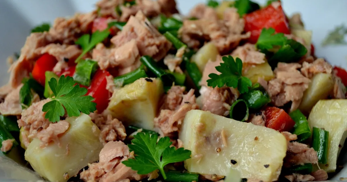 Салат с тунцом, артишоками и анчоусами рецепт с фото пошаговый от Ирина ...