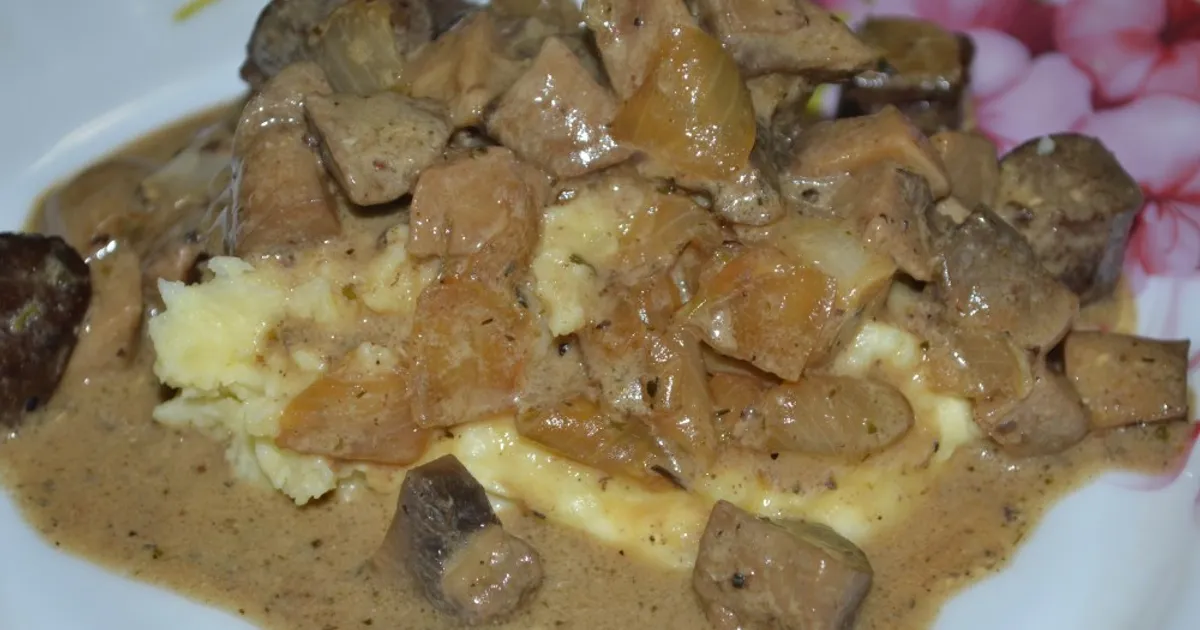 Тушеная говяжья печень с шампиньонами рецепт с фото пошаговый от Sergey ...