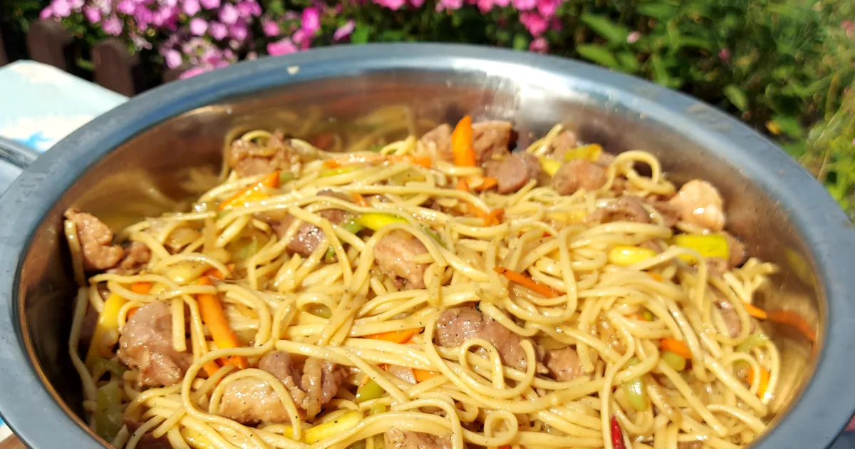 Лапша вок со свининой и овощами в соусе терияки рецепт с фото пошаговый ...